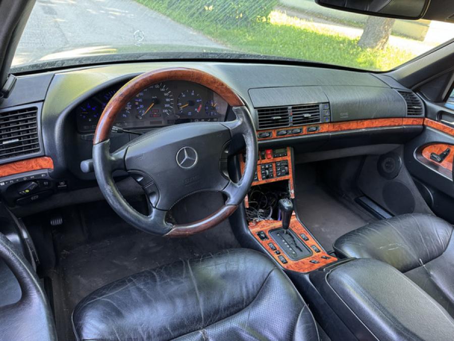 Мерседес С 350 1996 в Кивиыли, объемом двигателя 3.50 л и пробегом 417 тыс. км за 2500 €, фото 12 на AUTOMOTO.COM.LV