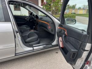 Mercedes-Benz S 350 2002 Jelgava, ar dzinēja tilpumu 3.70 L un nobraukumu 200 tūkst. km par 6900 €, foto 18 vietnē AUTOMOTO.COM.LV