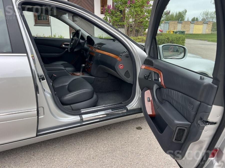 Mercedes-Benz S 350 2002 Jelgava, ar dzinēja tilpumu 3.70 L un nobraukumu 200 tūkst. km par 6900 €, foto 18 vietnē AUTOMOTO.COM.LV