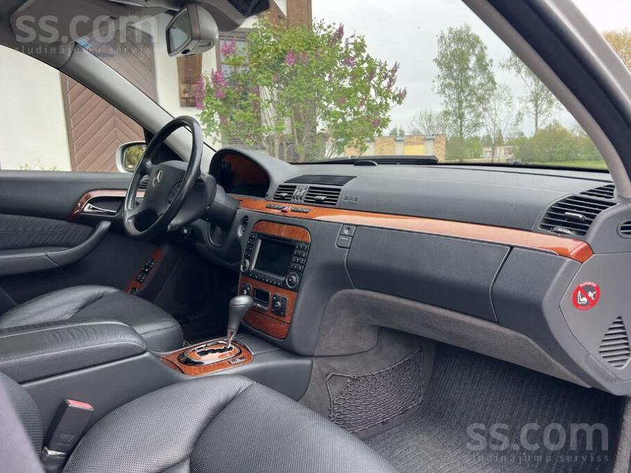Mercedes-Benz S 350 2002 Jelgava, ar dzinēja tilpumu 3.70 L un nobraukumu 200 tūkst. km par 6900 €, foto 22 vietnē AUTOMOTO.COM.LV