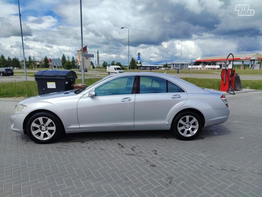 Мерседес С 350 2005 в Мажейкяй, объемом двигателя 3.50 л и пробегом 371 тыс. км за 2950 €, фото 9 на AUTOMOTO.COM.LV