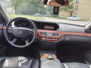 Мерседес С 350 2005 в Мажейкяй, объемом двигателя 3.50 л и пробегом 371 тыс. км за 2950 €, фото 10 на AUTOMOTO.COM.LV