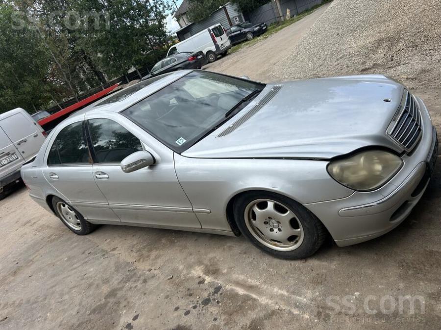 Mercedes-Benz S 350 2005 in Riga, with an engine capacity of 3.50 L and mileage of 363 thousand km for 890 €, photo 6 on AUTOMOTO.COM.LV