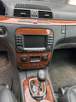 Mercedes-Benz S 350 2005 in Riga, with an engine capacity of 3.50 L and mileage of 363 thousand km for 890 €, photo 14 on AUTOMOTO.COM.LV