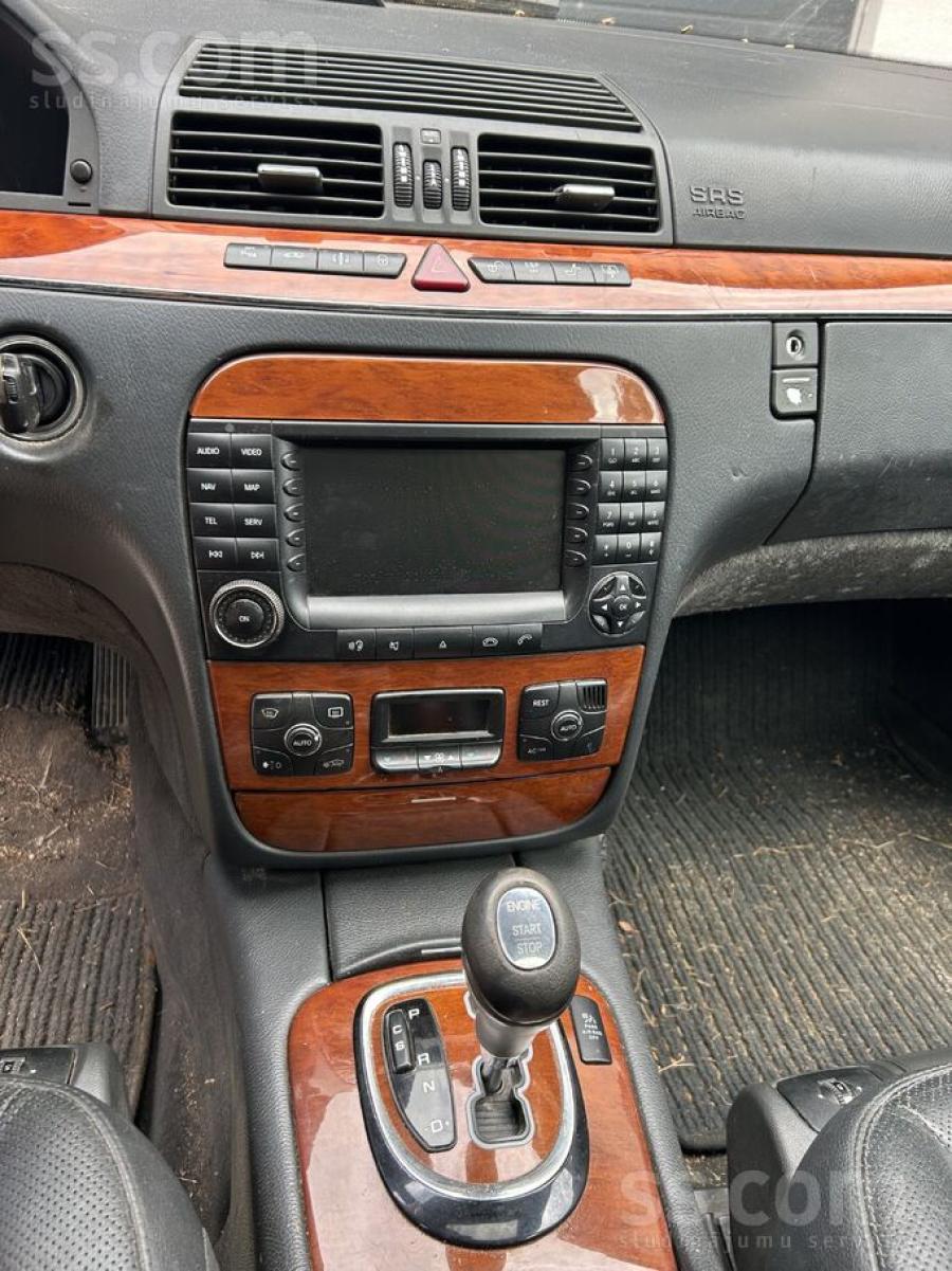 Mercedes-Benz S 350 2005 in Riga, with an engine capacity of 3.50 L and mileage of 363 thousand km for 890 €, photo 14 on AUTOMOTO.COM.LV