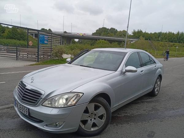 Мерседес С 350 2006 в Клайпеда, объемом двигателя 3.50 л и пробегом 293 тыс. км за 3000 €, фото 1 на AUTOMOTO.COM.LV