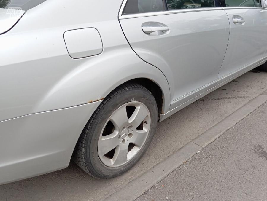 Mercedes-Benz S 350 2006 Klaipėda, ar dzinēja tilpumu 3.50 L un nobraukumu 293 tūkst. km par 3000 €, foto 9 vietnē AUTOMOTO.COM.LV