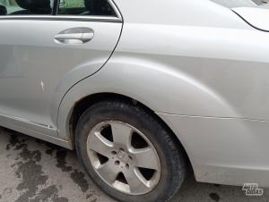 Mercedes-Benz S 350 2006 Klaipėda, ar dzinēja tilpumu 3.50 L un nobraukumu 293 tūkst. km par 3000 €, foto 10 vietnē AUTOMOTO.COM.LV