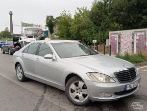 Мерседес С 350 2006 в Клайпеда, объемом двигателя 3.50 л и пробегом 293 тыс. км за 2800 €, фото 5 на AUTOMOTO.COM.LV