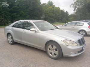 Mercedes-Benz S 350 2006 in Klaipeda, with an engine capacity of 3.50 L and mileage of 293 thousand km for 2200 €, photo 4 on AUTOMOTO.COM.LV