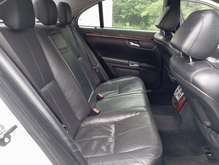 Mercedes-Benz S 350 2006 in Klaipeda, with an engine capacity of 3.50 L and mileage of 293 thousand km for 2200 €, photo 11 on AUTOMOTO.COM.LV