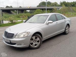 Мерседес С 350 2006 в Клайпеда, объемом двигателя 3.50 л и пробегом 293 тыс. км за 2200 €, фото 4 на AUTOMOTO.COM.LV