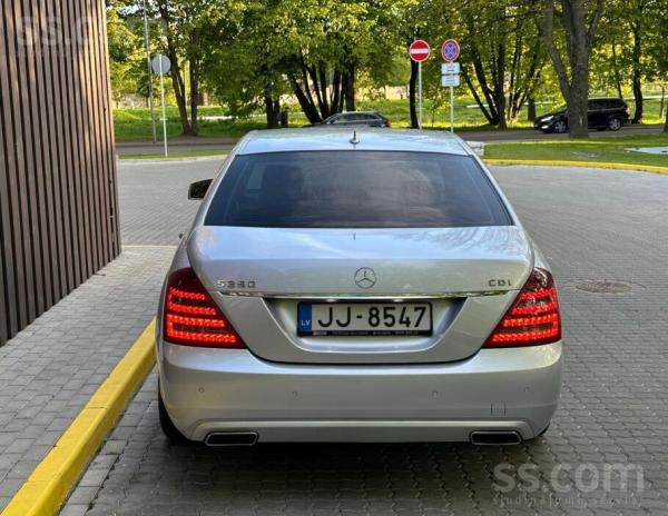 Mercedes-Benz S 350 2009 Rīga, ar dzinēja tilpumu 3.00 L un nobraukumu 262 tūkst. km par 6990 €, foto 9 vietnē AUTOMOTO.COM.LV