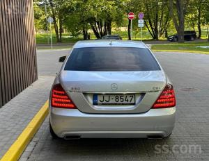 Mercedes-Benz S 350 2009 Rīga, ar dzinēja tilpumu 3.00 L un nobraukumu 262 tūkst. km par 6990 €, foto 9 vietnē AUTOMOTO.COM.LV