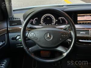 Mercedes-Benz S 350 2009 Rīga, ar dzinēja tilpumu 3.00 L un nobraukumu 262 tūkst. km par 6990 €, foto 14 vietnē AUTOMOTO.COM.LV