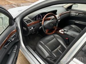 Mercedes-Benz S 350 2010 Liepāja, ar dzinēja tilpumu 3.00 L un nobraukumu 244 tūkst. km par 14000 €, foto 6 vietnē AUTOMOTO.COM.LV