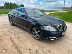 Мерседес С 350 2010 в Вильнюс, объемом двигателя 3.00 л и пробегом 429 тыс. км за 6300 €, фото  на AUTOMOTO.COM.LV