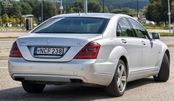 Mercedes-Benz S 350 2010 in Vilnius, with an engine capacity of 3.00 L and mileage of 300 thousand km for 5900 €, photo 3 on AUTOMOTO.COM.LV