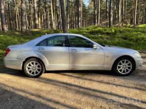 Mercedes-Benz S 350 2013 in Riga, with an engine capacity of 3.00 L and mileage of 238 thousand km for 10100 €, photo 9 on AUTOMOTO.COM.LV