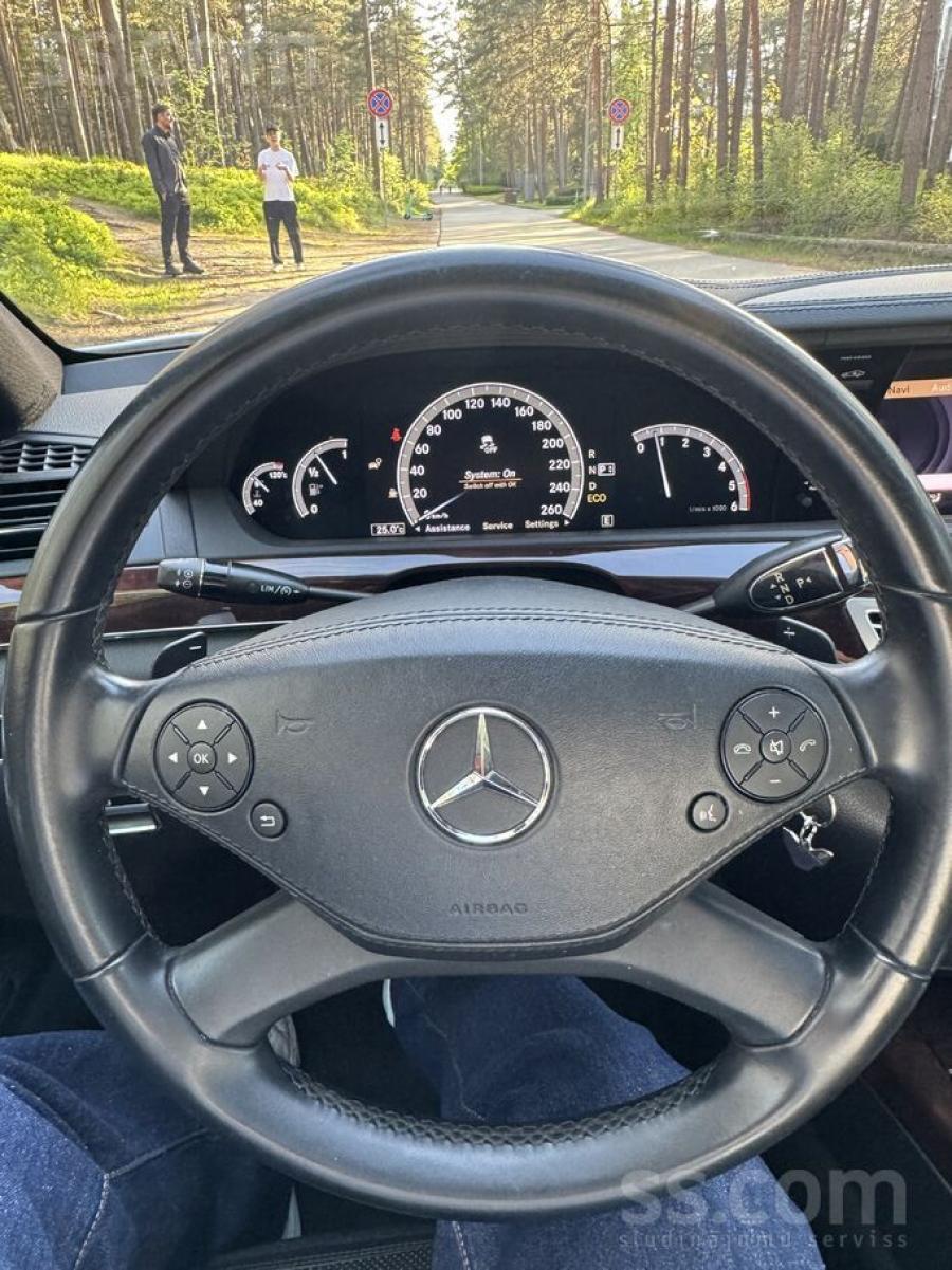 Mercedes-Benz S 350 2013 in Riga, with an engine capacity of 3.00 L and mileage of 238 thousand km for 10100 €, photo 15 on AUTOMOTO.COM.LV