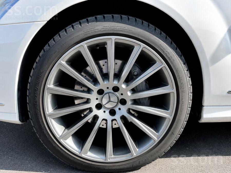 Balts Mercedes-Benz S 350 2009 Rīga, ar dzinēja tilpumu 3.00 L un nobraukumu 258 tūkst. km par 10990 €, foto 10 vietnē AUTOMOTO.COM.LV
