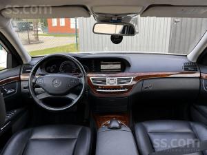 Balts Mercedes-Benz S 350 2009 Rīga, ar dzinēja tilpumu 3.00 L un nobraukumu 258 tūkst. km par 10990 €, foto 15 vietnē AUTOMOTO.COM.LV
