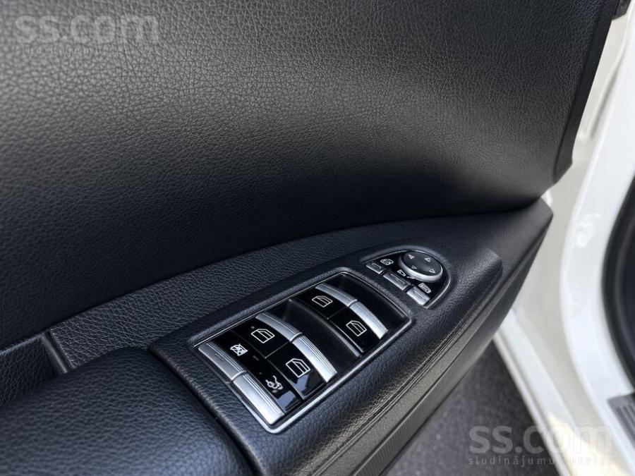 Balts Mercedes-Benz S 350 2009 Rīga, ar dzinēja tilpumu 3.00 L un nobraukumu 258 tūkst. km par 10990 €, foto 22 vietnē AUTOMOTO.COM.LV