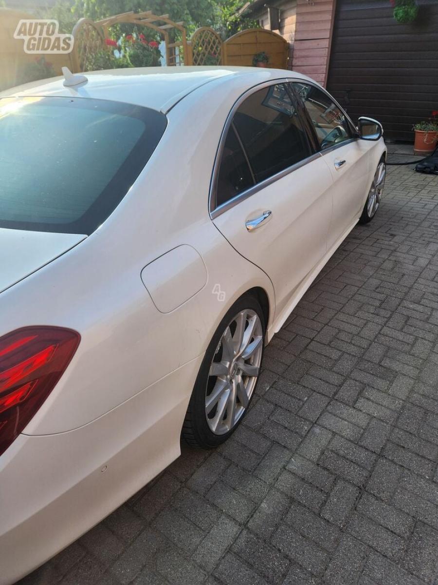 Balts Mercedes-Benz S 350 2013 Tauragė, ar dzinēja tilpumu 2.90 L un nobraukumu 285 tūkst. km par 23000 €, foto 10 vietnē AUTOMOTO.COM.LV