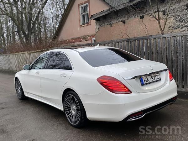 White Mercedes-Benz S 350 2014 in Riga, with an engine capacity of 3.00 L and mileage of 180 thousand km for 29500 €, photo 2 on AUTOMOTO.COM.LV