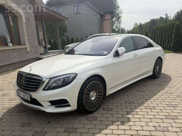 Белый Мерседес С 350 2014 в Рига, объемом двигателя 3.00 л и пробегом 192 тыс. км за 28500 €, фото 2 на AUTOMOTO.COM.LV