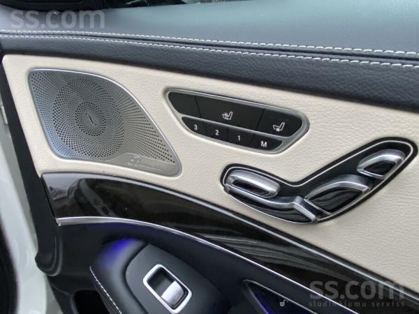 Белый Мерседес С 350 2014 в Рига, объемом двигателя 3.00 л и пробегом 192 тыс. км за 28500 €, фото 9 на AUTOMOTO.COM.LV