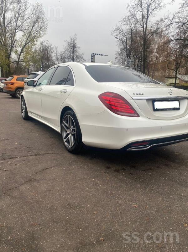 White Mercedes-Benz S 350 2015 in Riga, with an engine capacity of 3.00 L and mileage of 230 thousand km for 26900 €, photo 5 on AUTOMOTO.COM.LV
