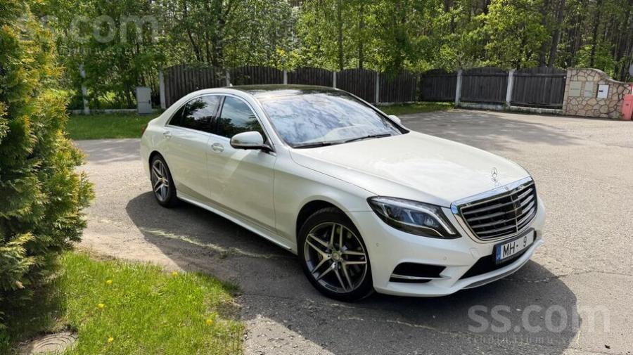 Белый Мерседес С 350 2015 в Рига, объемом двигателя 3.00 л и пробегом 257 тыс. км за 23950 €, фото 3 на AUTOMOTO.COM.LV