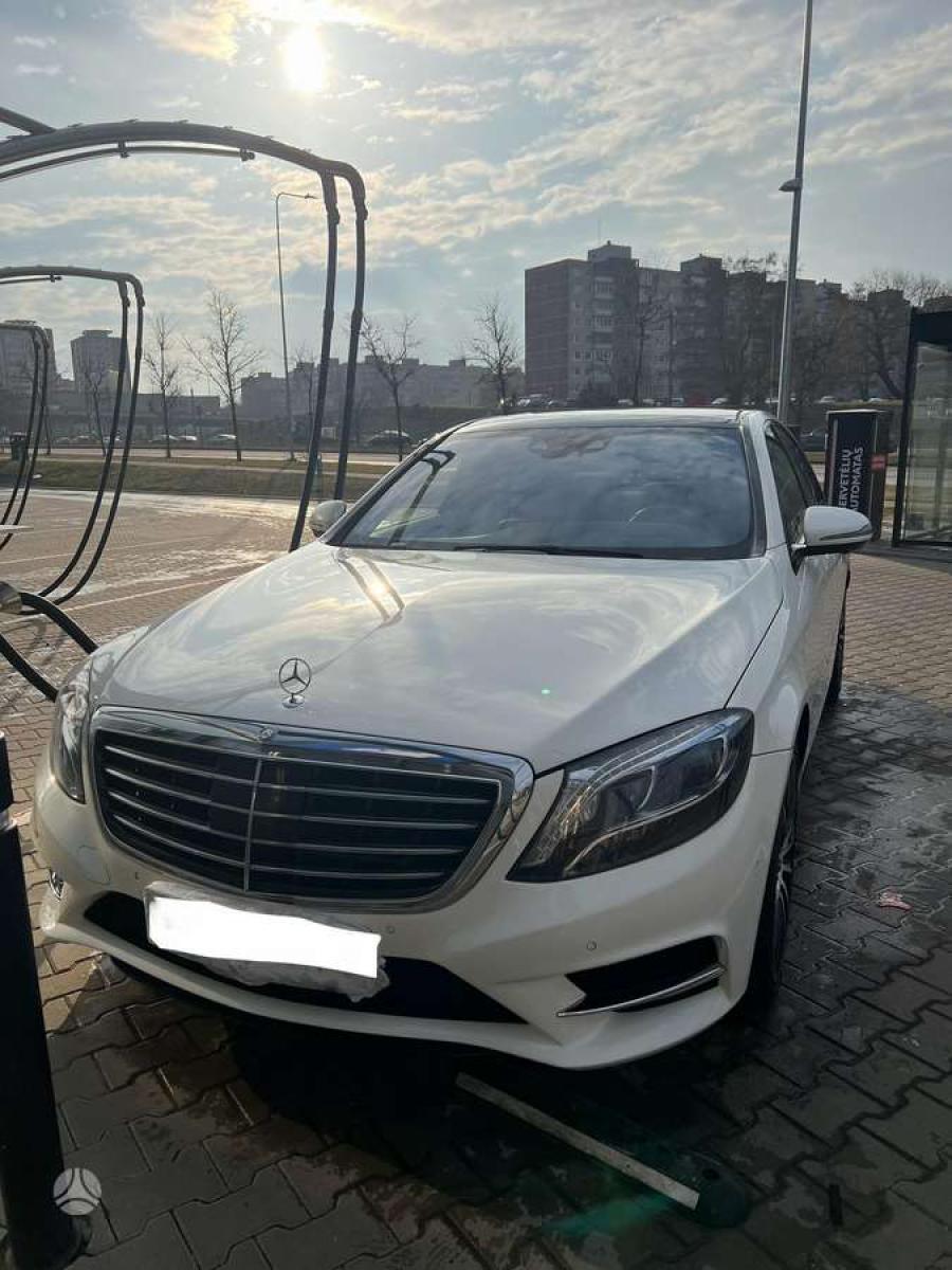 White Mercedes-Benz S 350 2015 in Vilnius, with an engine capacity of 0.00 L and mileage of 300 thousand km for 27000 €, photo 15 on AUTOMOTO.COM.LV