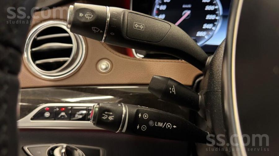 White Mercedes-Benz S 350 2015 in Riga, with an engine capacity of 3.00 L and mileage of 109 thousand km for 29400 €, photo 28 on AUTOMOTO.COM.LV