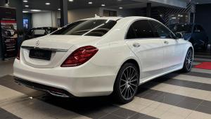 White Mercedes-Benz S 350 2015 in Riga, with an engine capacity of 3.00 L and mileage of 109 thousand km for 29900 €, photo  on AUTOMOTO.COM.LV