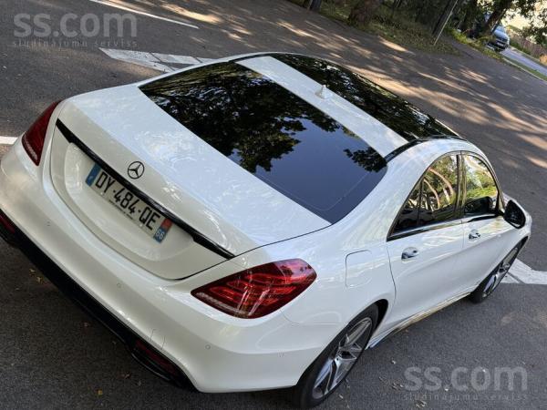 White Mercedes-Benz S 350 2015 in Riga, with an engine capacity of 3.00 L and mileage of 242 thousand km for 26500 €, photo 9 on AUTOMOTO.COM.LV