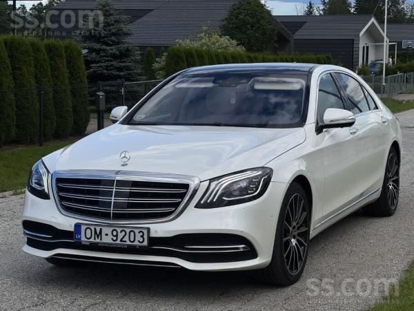 Balts Mercedes-Benz S 350 2017 Valka, ar dzinēja tilpumu 3.00 L un nobraukumu 125 tūkst. km par 41490 €, foto 1 vietnē AUTOMOTO.COM.LV