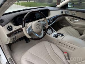 Белый Мерседес С 350 2017 в Валка, объемом двигателя 3.00 л и пробегом 125 тыс. км за 41490 €, фото 8 на AUTOMOTO.COM.LV