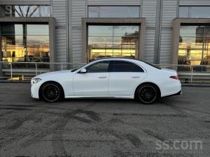 White Mercedes-Benz S 350 2023 in Riga, with an engine capacity of 3.00 L and mileage of 60 thousand km for 78900 €, photo 8 on AUTOMOTO.COM.LV