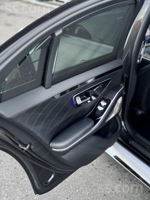 White Mercedes-Benz S 350 2023 in Riga, with an engine capacity of 3.00 L and mileage of 60 thousand km for 78900 €, photo 14 on AUTOMOTO.COM.LV