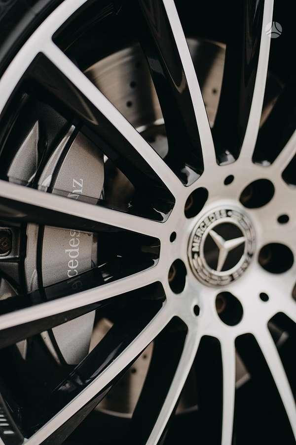 Melns Mercedes-Benz S 400 2019 Kauņa, ar dzinēja tilpumu 2.93 L un nobraukumu 140 tūkst. km par 45500 €, foto 8 vietnē AUTOMOTO.COM.LV