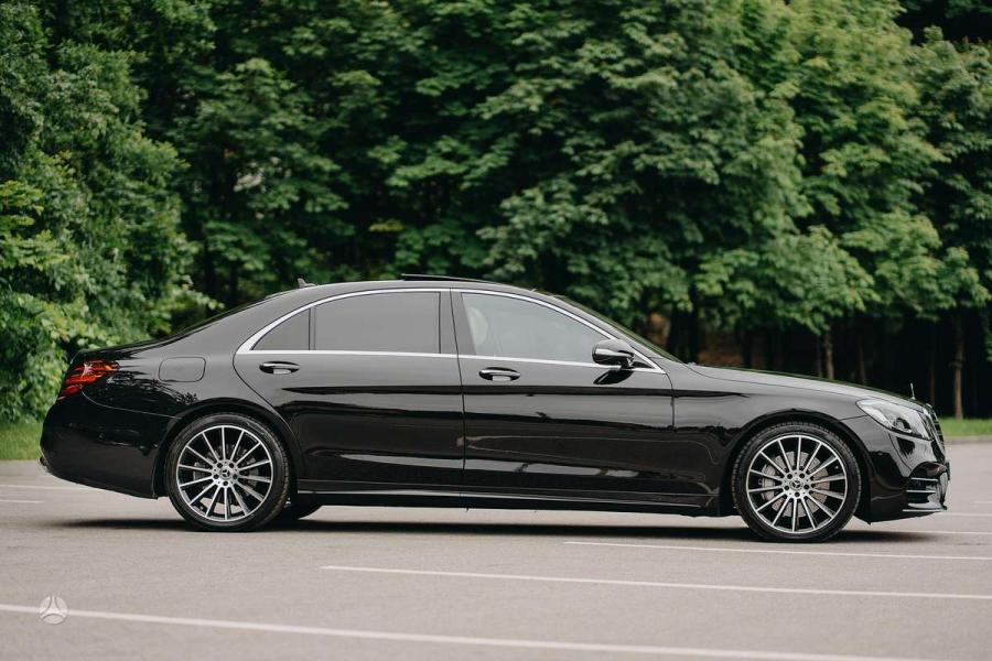Melns Mercedes-Benz S 400 2019 Kauņa, ar dzinēja tilpumu 2.93 L un nobraukumu 140 tūkst. km par 45500 €, foto 11 vietnē AUTOMOTO.COM.LV