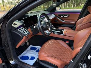 Black Mercedes-Benz S 400 2021 in Taurage, with an engine capacity of 3.00 L and mileage of 210 thousand km for 64000 €, photo 21 on AUTOMOTO.COM.LV