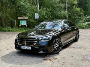 Мерседес С 400 2021 в Таураге на AUTOMOTO.COM.LV Черный Мерседес С 400 2021 в Таураге, объемом двигателя 3.00 л и пробегом 155 тыс. км за 62999 €, фото 1 на AUTOMOTO.COM.LV