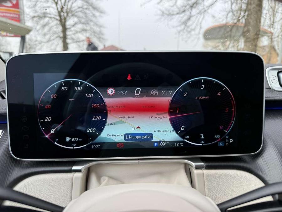 Черный Мерседес С 400 2021 в Таураге, объемом двигателя 3.00 л и пробегом 155 тыс. км за 62999 €, фото 22 на AUTOMOTO.COM.LV