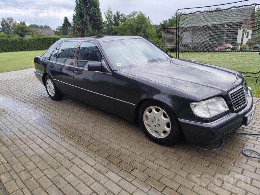 Черный Мерседес С 400 1991 в Елгава, объемом двигателя 4.20 л и пробегом 225 тыс. км за 4500 €, фото 14 на AUTOMOTO.COM.LV