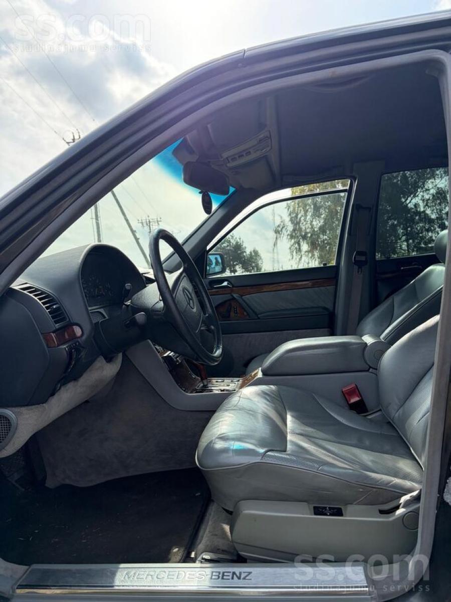 Melns Mercedes-Benz S 400 1992 Rīga, ar dzinēja tilpumu 4.20 L un nobraukumu 400 tūkst. km par 9500 €, foto 9 vietnē AUTOMOTO.COM.LV