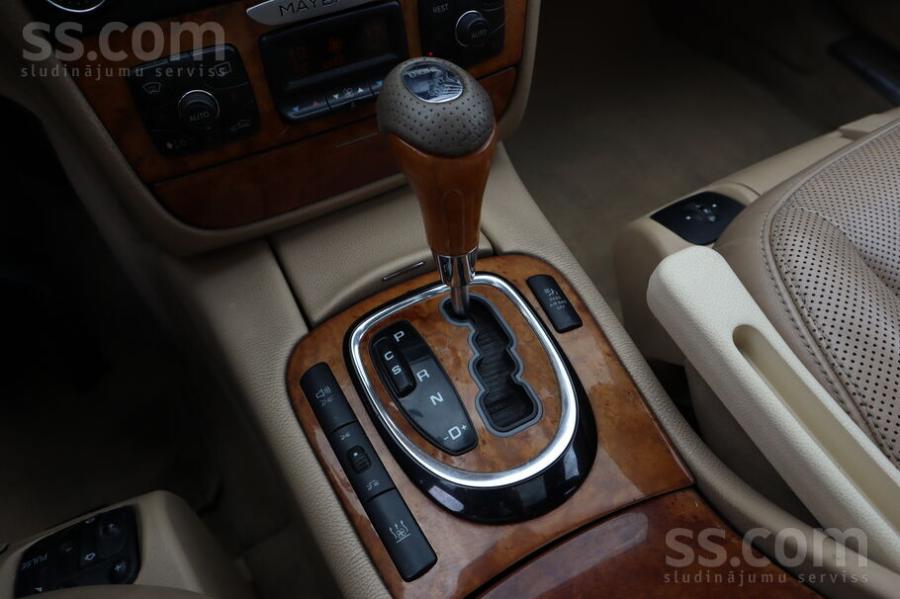 Black Mercedes-Benz S 400 2004 in Riga, with an engine capacity of 4.00 L and mileage of 0 thousand km for 2990 €, photo 22 on AUTOMOTO.COM.LV