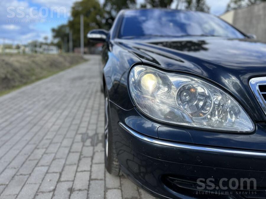 Black Mercedes-Benz S 400 2004 in Jurmala, with an engine capacity of 4.00 L and mileage of 355 thousand km for 6000 €, photo 5 on AUTOMOTO.COM.LV